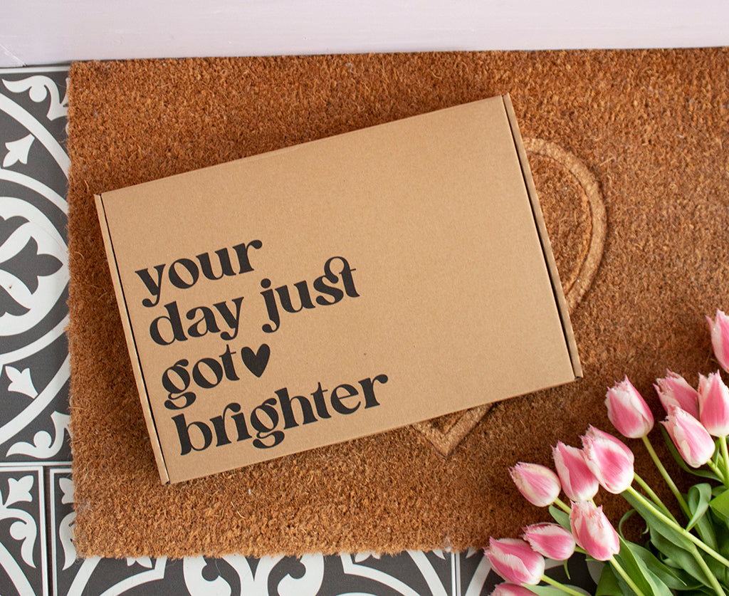 Perfect Onboarding Gifts: Make First Days Memorable – TreatBox